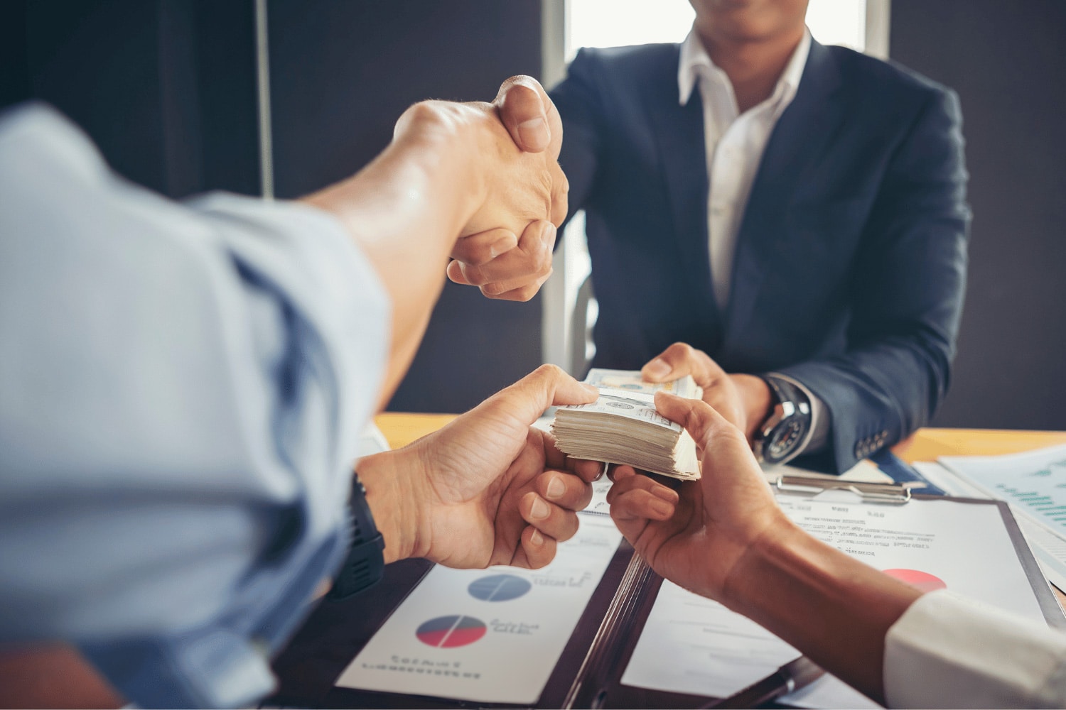 Who Pays for Recruiters? Understanding Payment Models and Agreements